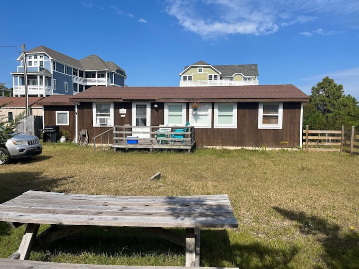 "Our Happy Place" Beach House! - Outer Banks, NC