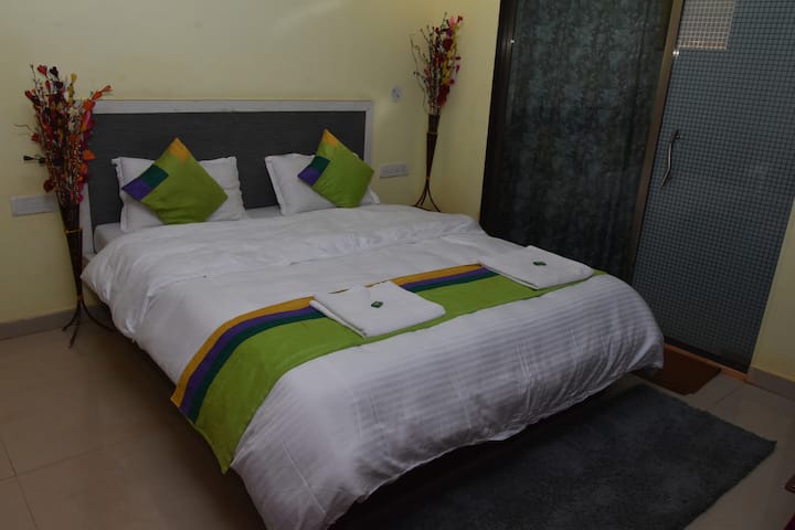 Luxurious Stay In Mahabaleshwar - Mahabaleshwar