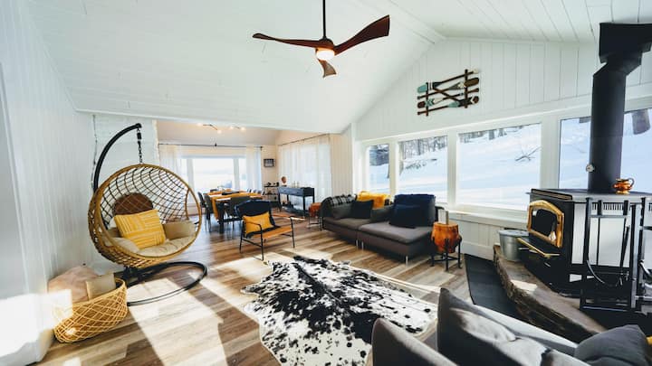 Newly Renovated Secluded Cottage - Ontario 60