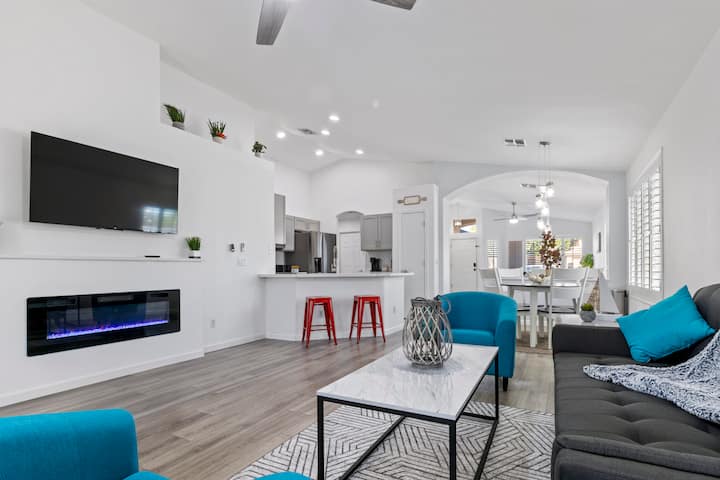 Pool | Golf Nearby | Games | Bbq | King Bed Suite - Peoria, AZ