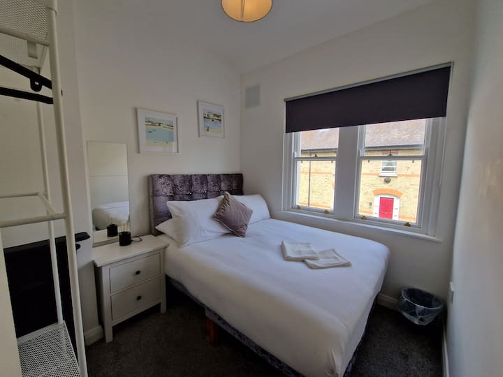 Quiet Double Bedroom In Dublin 7 - Portmarnock