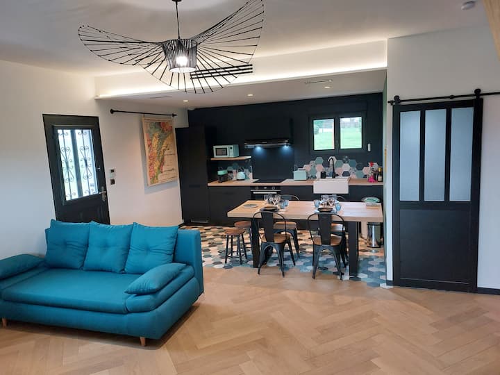 Gite Les Caravottes - 4 Etoiles Avec Jacuzzi- Jura - Lons-le-Saunier