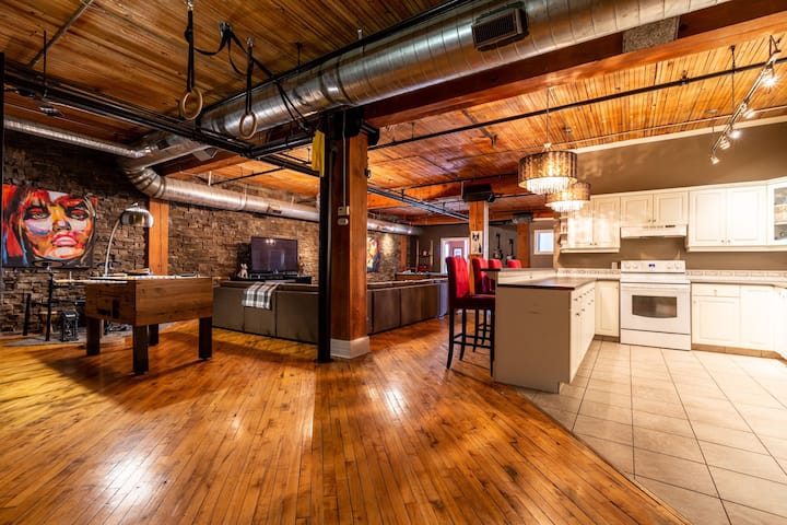 Nyc Style Loft In Downtown Regina - Regina