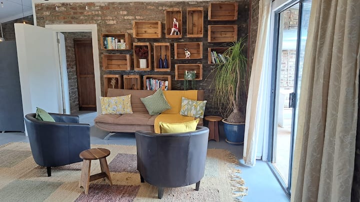 Happy Days Self Catering Cottage - Calitzdorp
