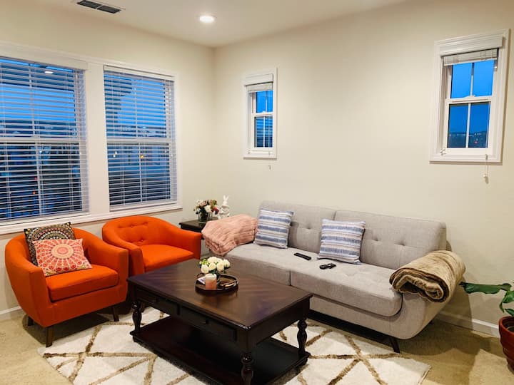 Enjoy The Comfortable Space. 1 Bed 1 Bath Room - Pleasanton, CA