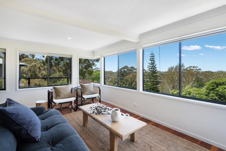 Lorikeet: Blenheim Beach House: Coastal Oasis - Sanctuary Point