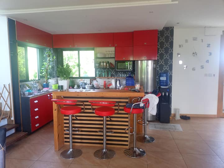 Bedroom, Away From Home With Breakfast (2), - Liloan
