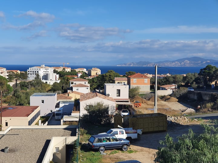 Appart T3 Vue Mer à 10mn Centre - Isola Rossa