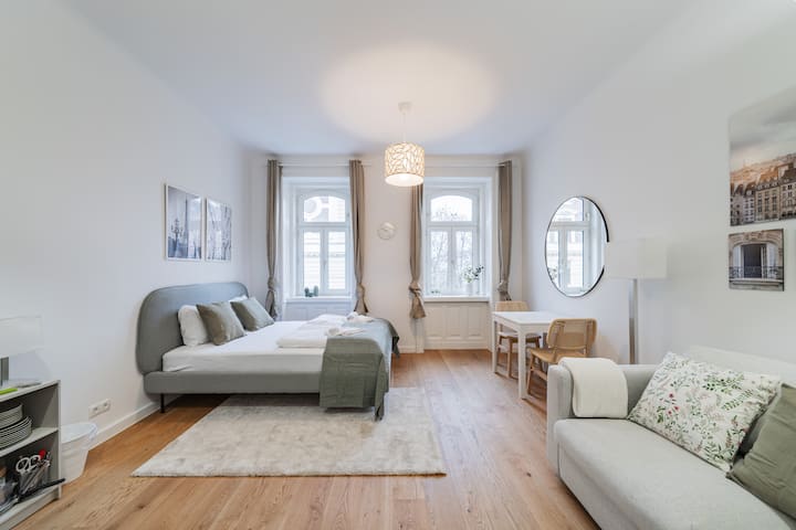 Beautiful Apartment In Vienna - Wien