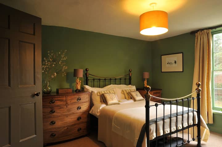 Stunning 4br Period Home 5 Mins To High Str - Whitstable