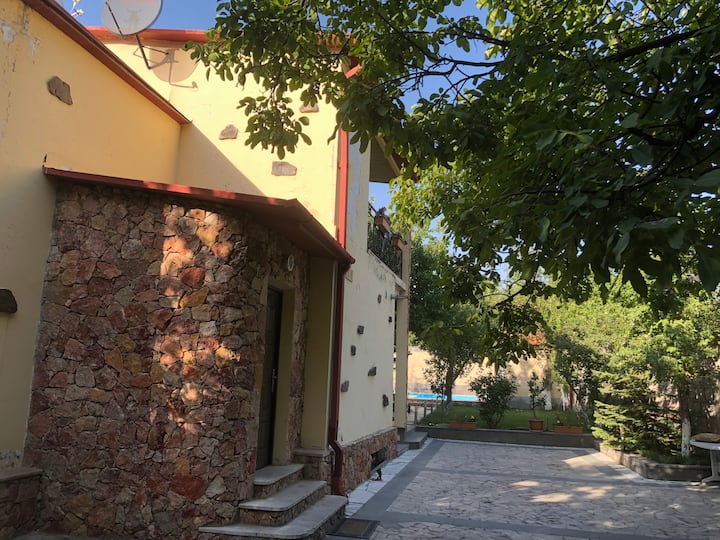 Yerevan Villa Vacation Rentals - Yerevan, Armenia | Airbnb