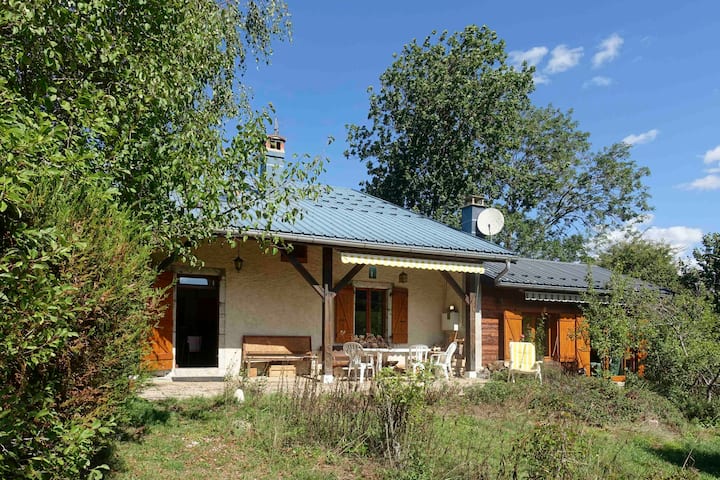 Chaleureux Gîte Traditionnel De Caractère - Saint-Laurent-en-Grandvaux