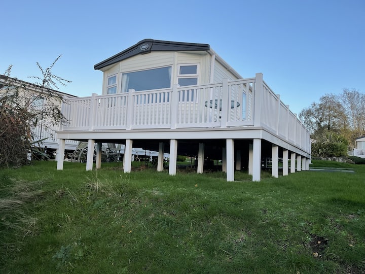 Azalea (Sorry No Pets) Rockley Park, Poole Harbour - Wareham, UK