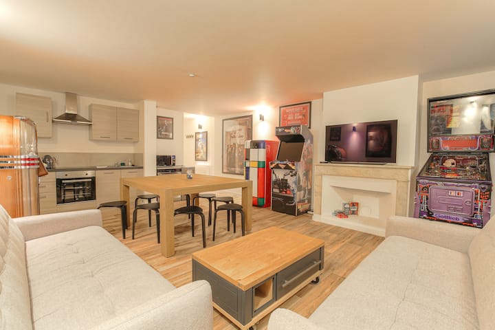 Hollywood Nostalgia, 8 Personnes, Terreaux - Lyon