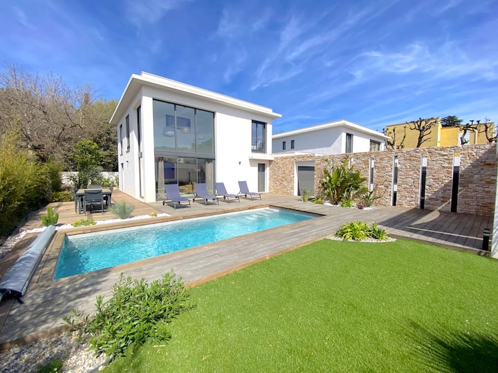 Maison De Standing à Proximité De La Mer - Bandol
