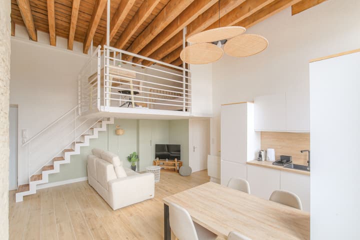 Moderne Et Authentique T2, Proche Croix-rousse - Caluire-et-Cuire