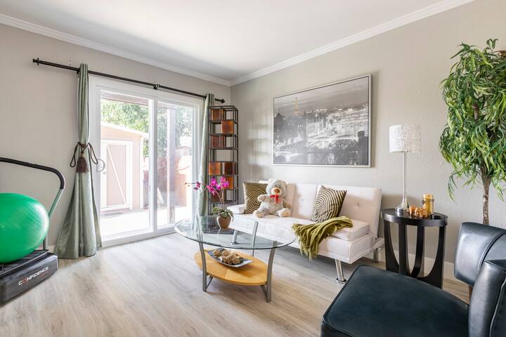 Spacious Comfy Bright 2bd - Mountain View, CA