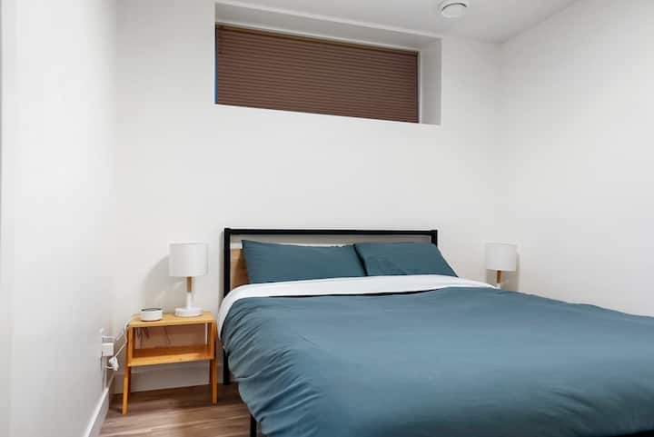 Bright Suite West-central - Family & Wfh Friendly! - Edmonton