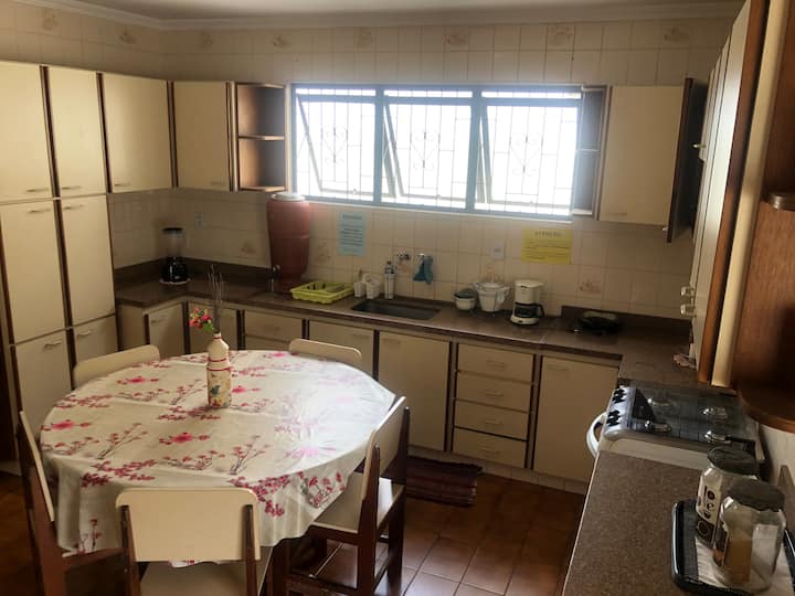 Quarto Simples 02 - Piratininga
