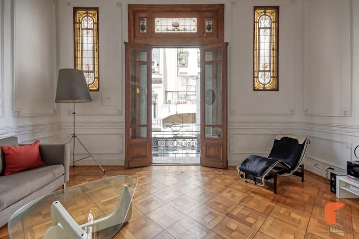 Clasic French Building In Recoleta - Rivadavia