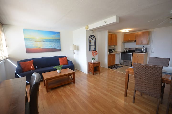 Ic1520 Full Kitchen, Beach Close - Honolulu, HI