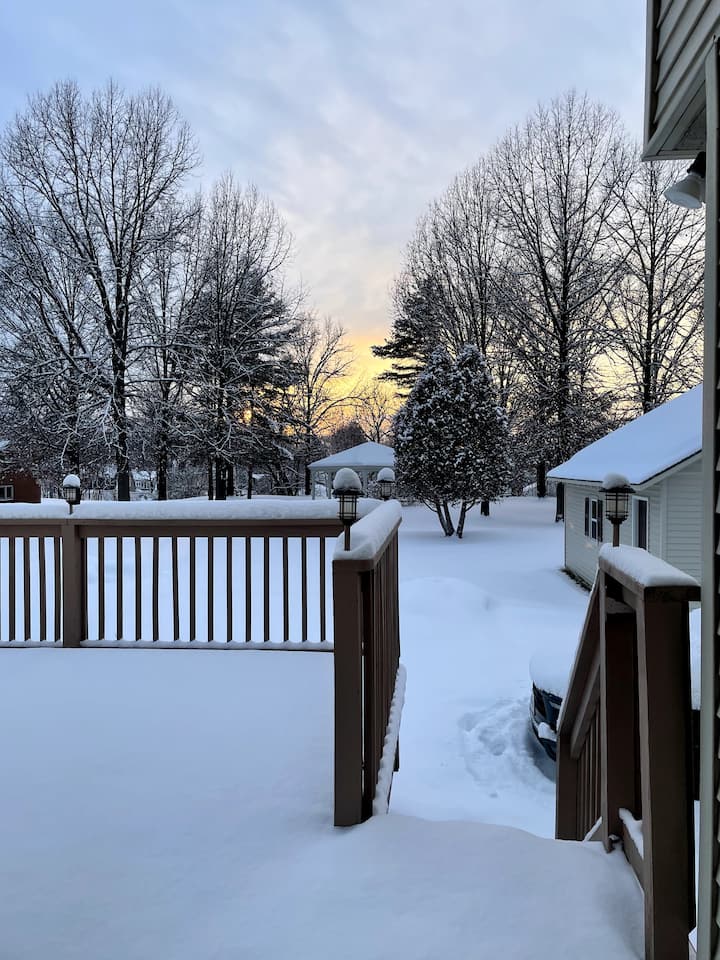 Full Kitchen • 18min Killington - Rutland, VT