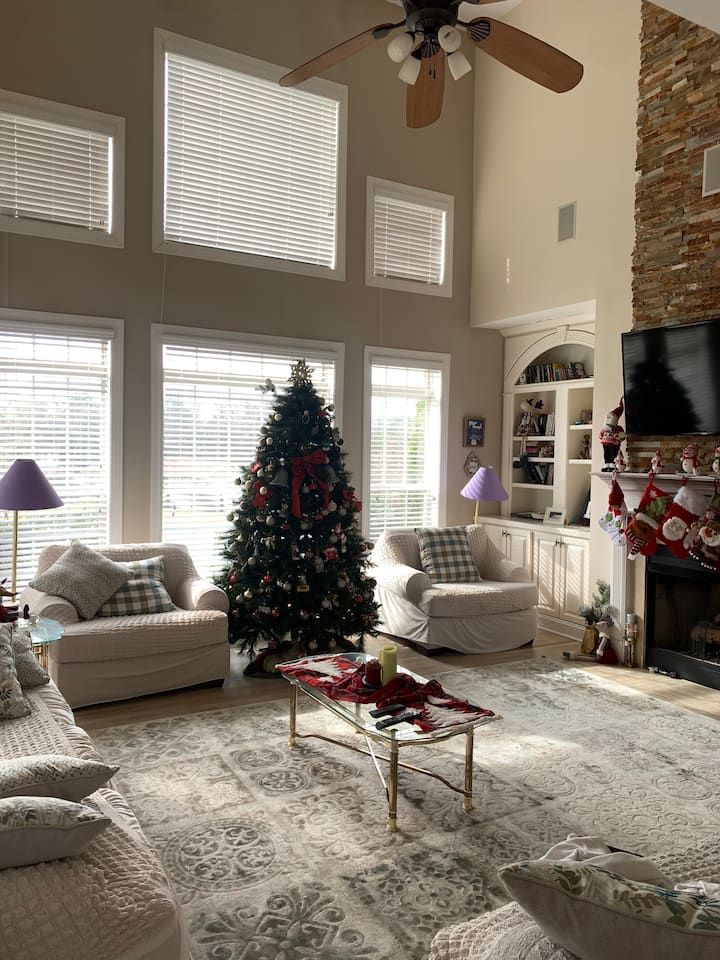 Comfy House - Mt. Juliet, TN