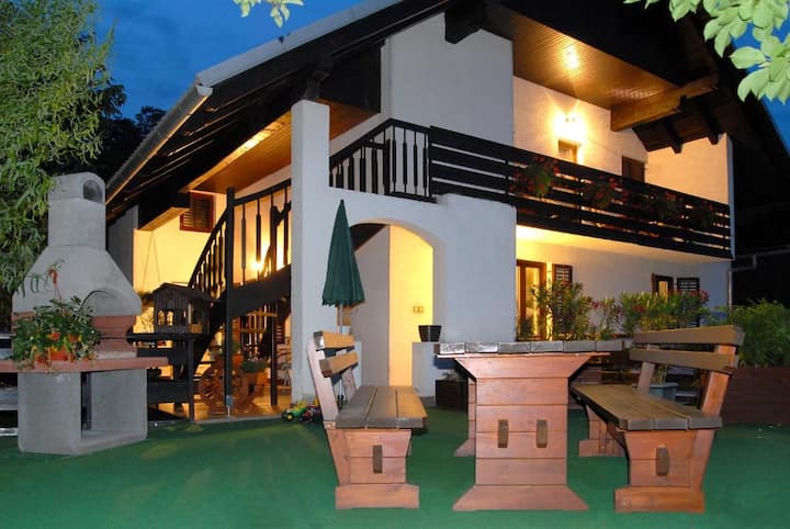 Two Bedroom Apartment Florjana - Bled