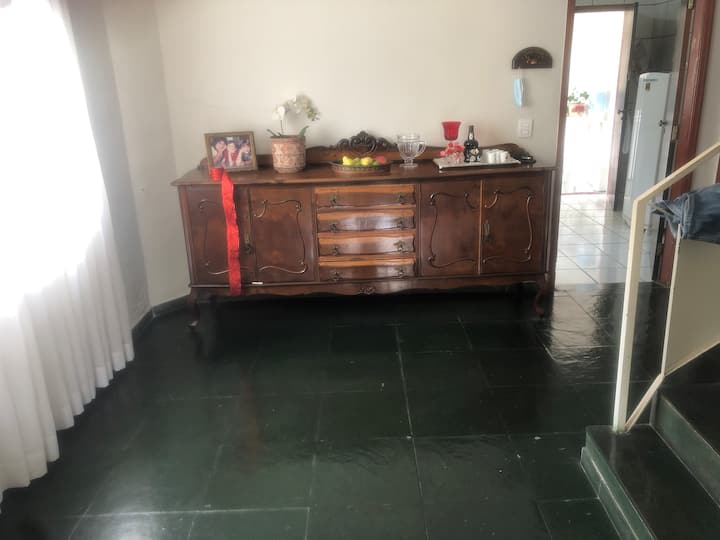 Casa Amarela. - Itajubá
