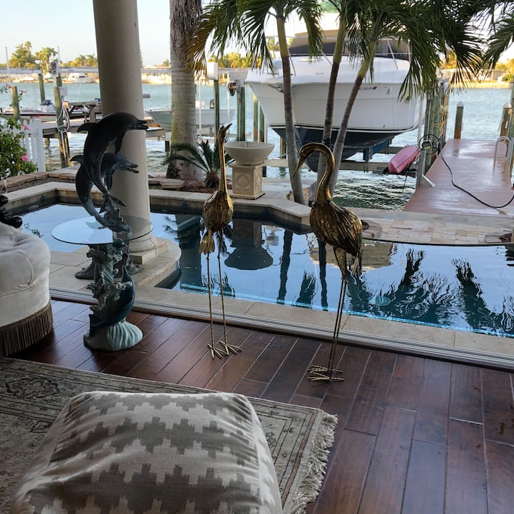 Gem On The Sea - Treasure Island, FL