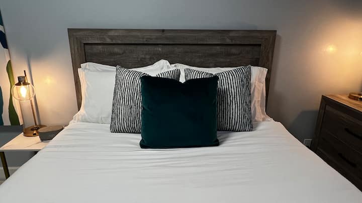 Cozy Beachside 2 Suites Bundle - Oceano Suites - Daytona Beach, FL