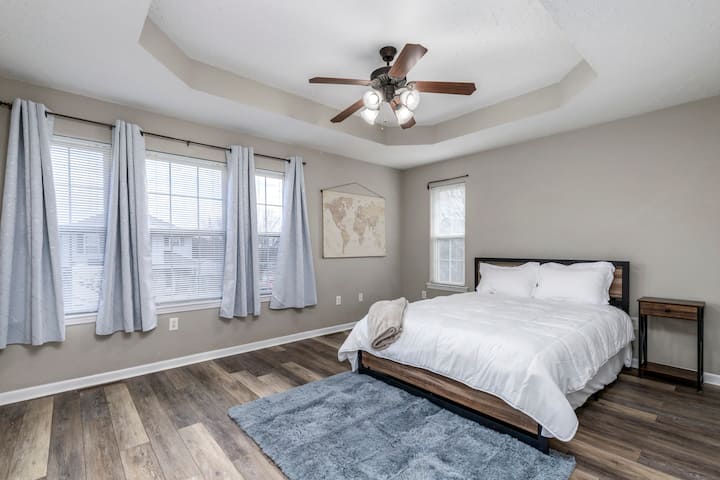 Fort Wood Home Away From Home - Waynesville, MO