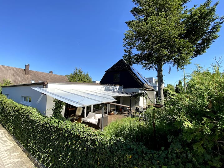 Luxurious Garden Loft - München