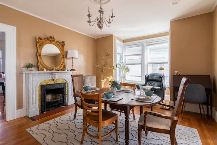 Charming New England Retreat In Providence! - Cranston, RI