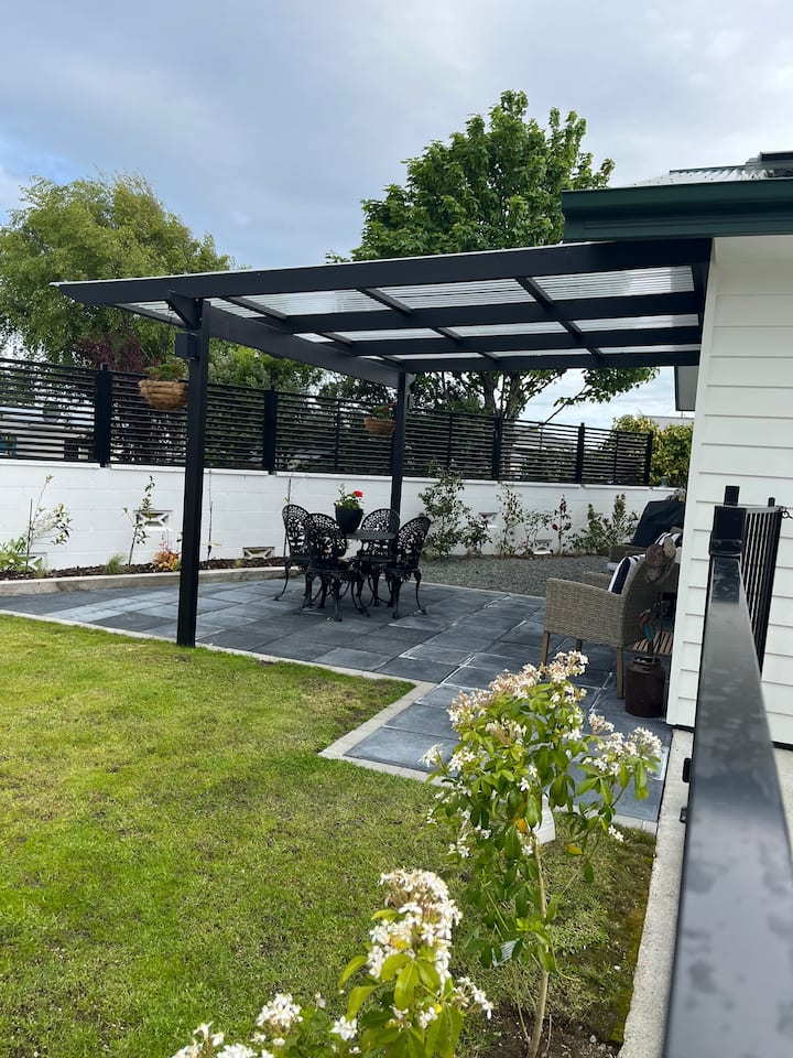 Boutique On Edinburgh - Private And Exclusive - Invercargill