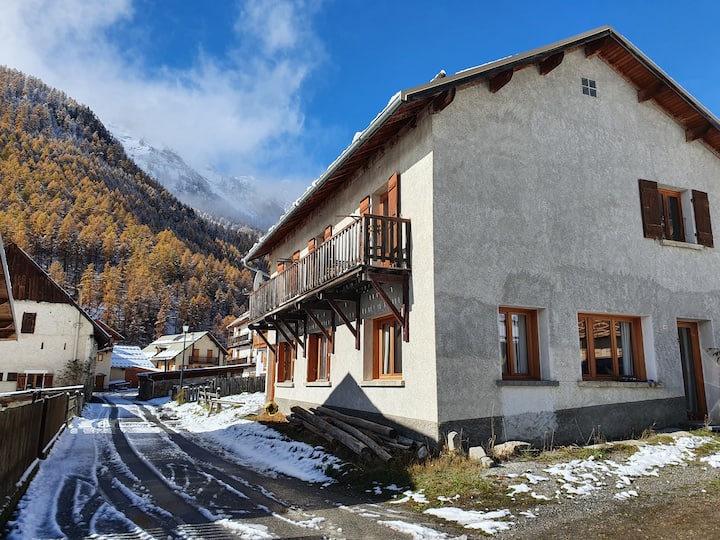 Grand Appartement à La Montagne - Arvieux
