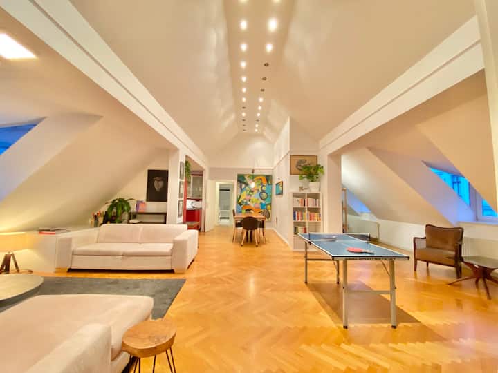 Hip&central.  Spacious Rooftop Apartment. - Wien