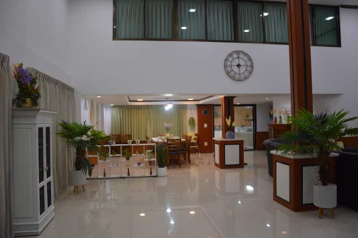 Orion House 1 / 오리온하우스 - Chiang Mai