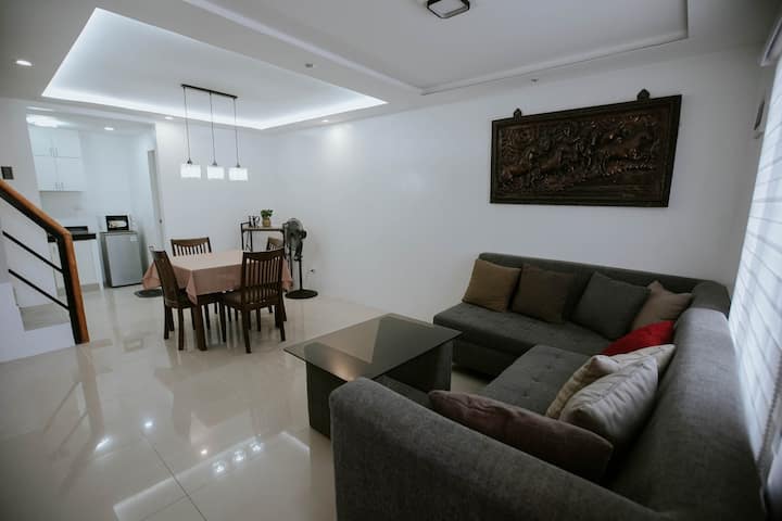 Joanna's Place - Naga