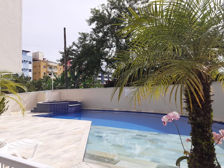 Apartamento Com Churrasqueira Na Varanda E Piscina - Ubatuba