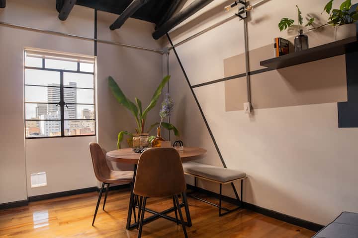 Cozy Flat Industrial Design In La Candelaria - Bogotá