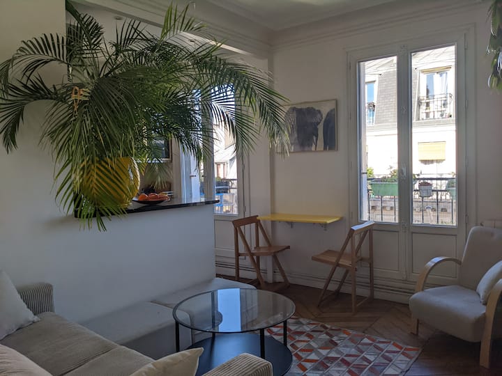 Grande Chambre Au Cœur De Paris - Paris 8e Arrondissement