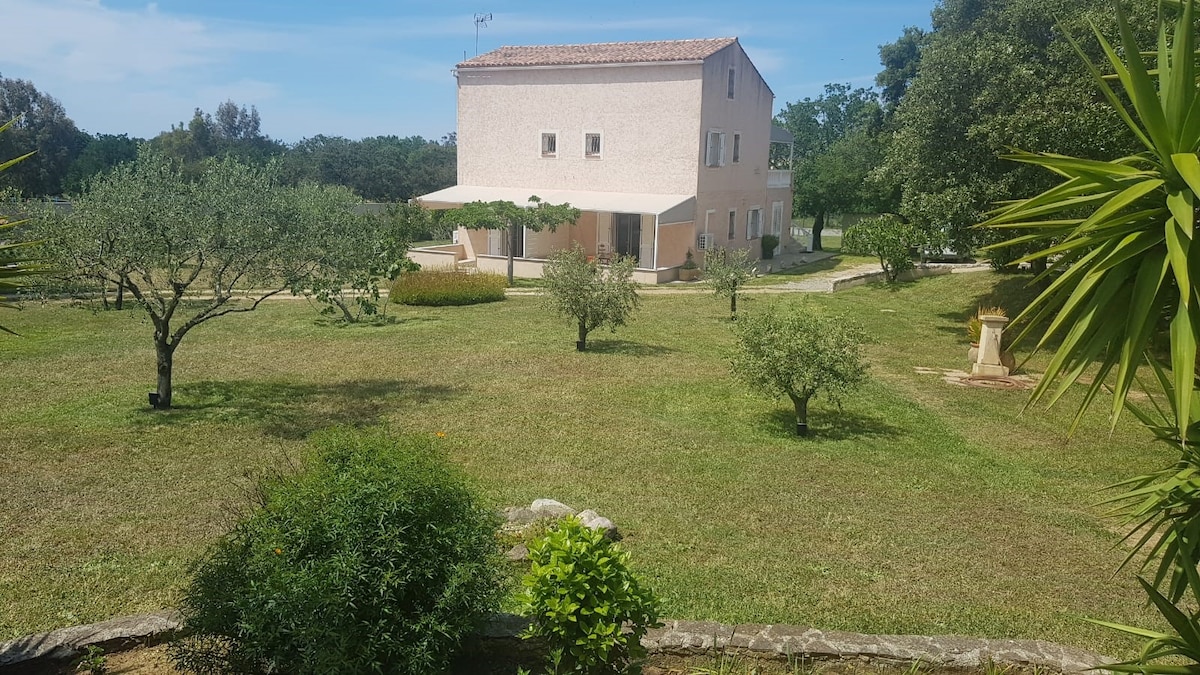 1 km zum Strand, Wohnung S in Anwesen mit Pool - Wohnungen zur Miete in ...