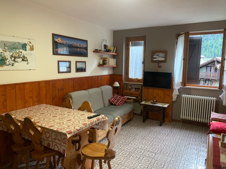Appartamento In Valle D’aosta - La Thuile - ラ・トゥイール