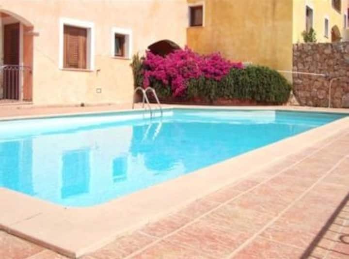 Residence Dei Fiori Con Piscina - Santa Teresa Gallura