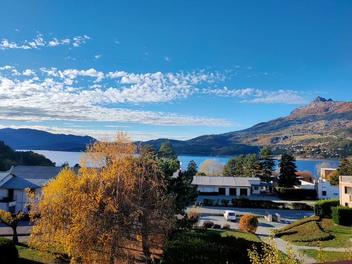 Vue Lac Et Montagne - Proche Plage - Lac de Serre-Ponçon