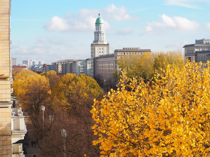 Sunny Central Flat 5th Floor - Berlin