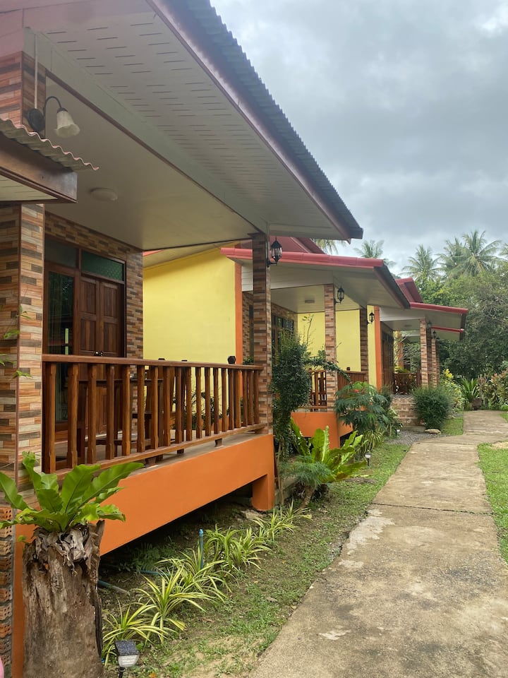 Coconut Corner With Air-con - Ko Yao Noi