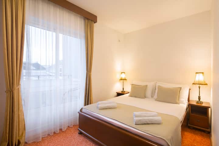 Villa Ljubanovic - Classic Double Room City View - Budva