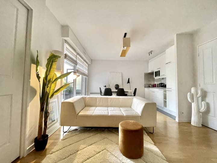 Appartement Avec Terrasse à Boulogne-billancourt - Boulogne-Billancourt